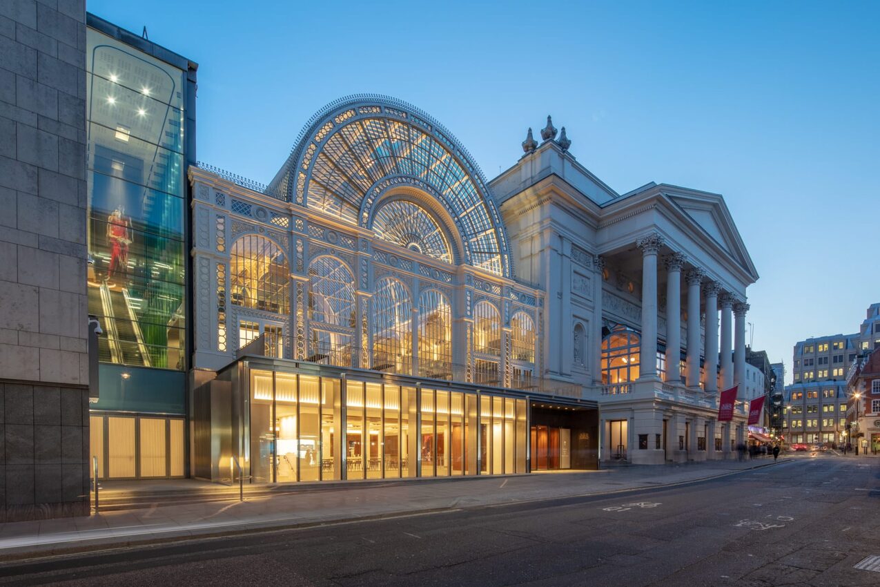 Opera House Covent Garden Programme FEATURE: Royal Opera House Covent